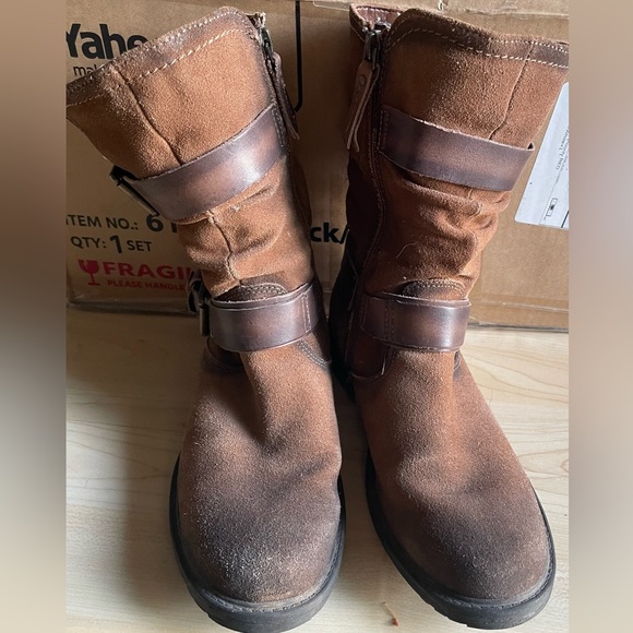 Earth | Shoes | Earth Suede Motostyle Boots | Poshmark